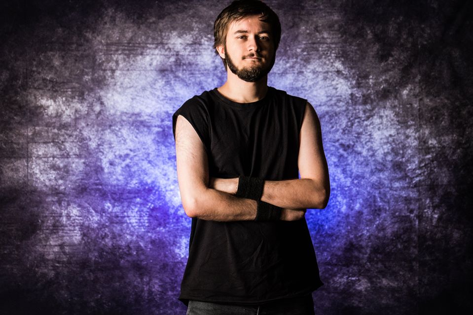 Feature on Isaac Healy – [KAINE – BASS] – Kaine